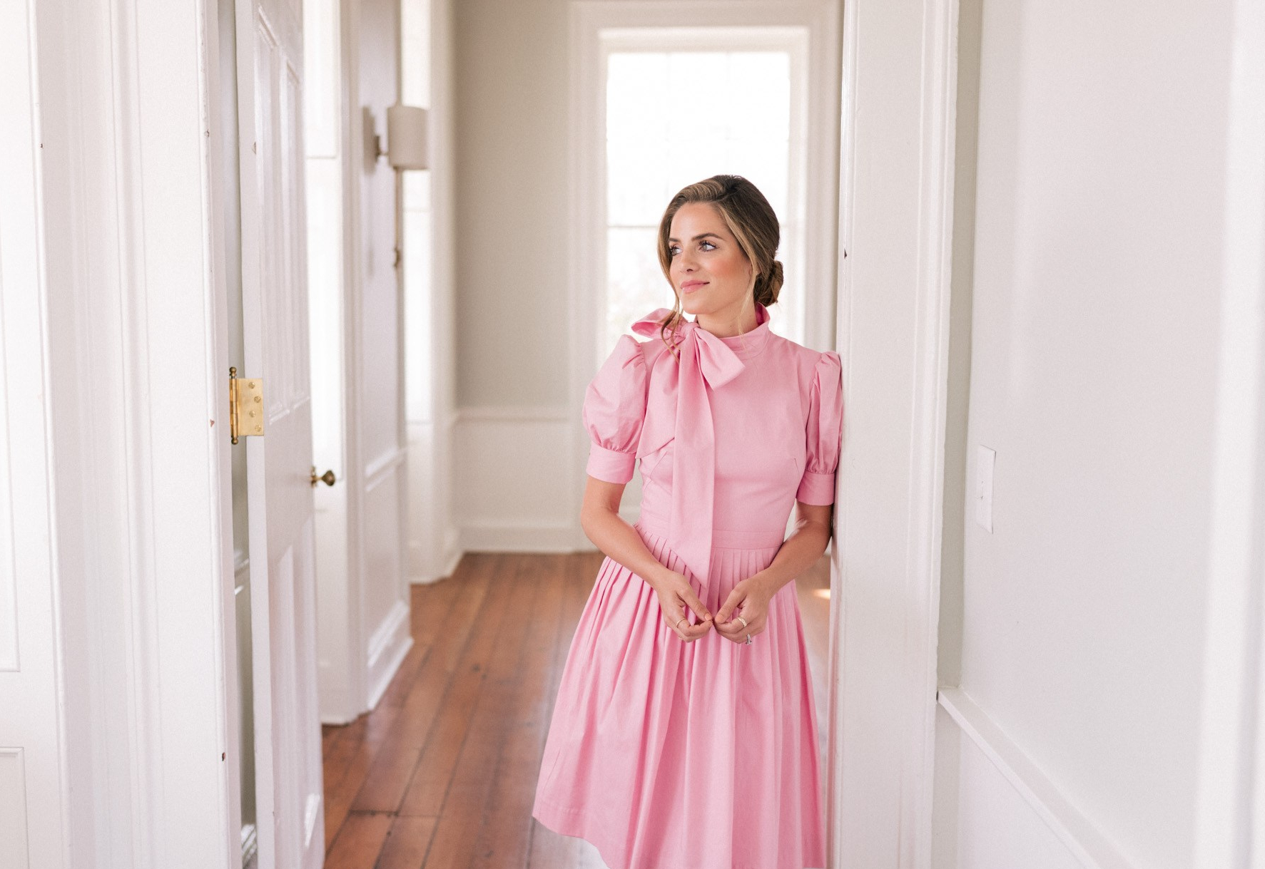 L'élégance au service de la modestie chrétienne - Femme à part