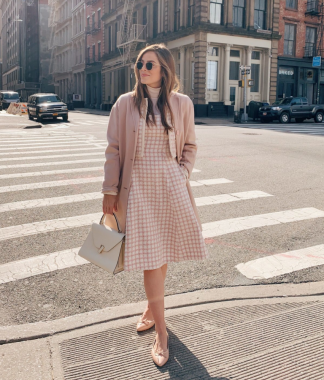 Quelles chaussures porter avec une robe ou une jupe midi ? - Femme à part